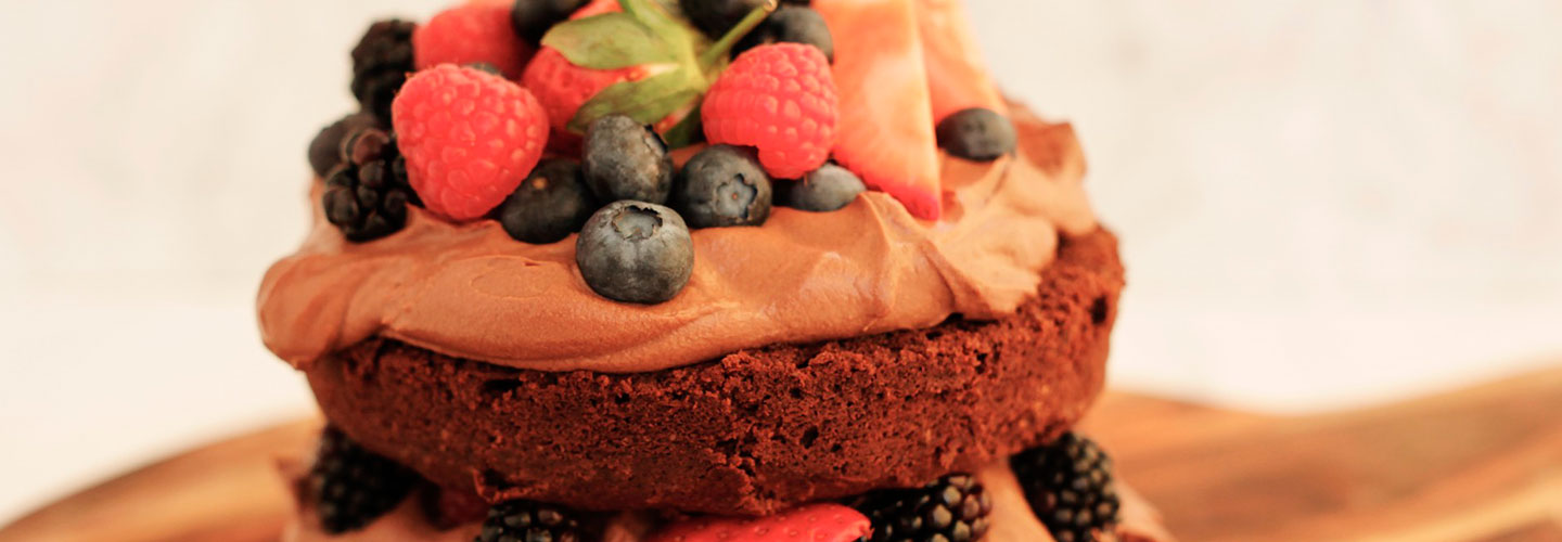 Dessert med bær - Nemme og hurtige kager med bær - Få opskrifterne her